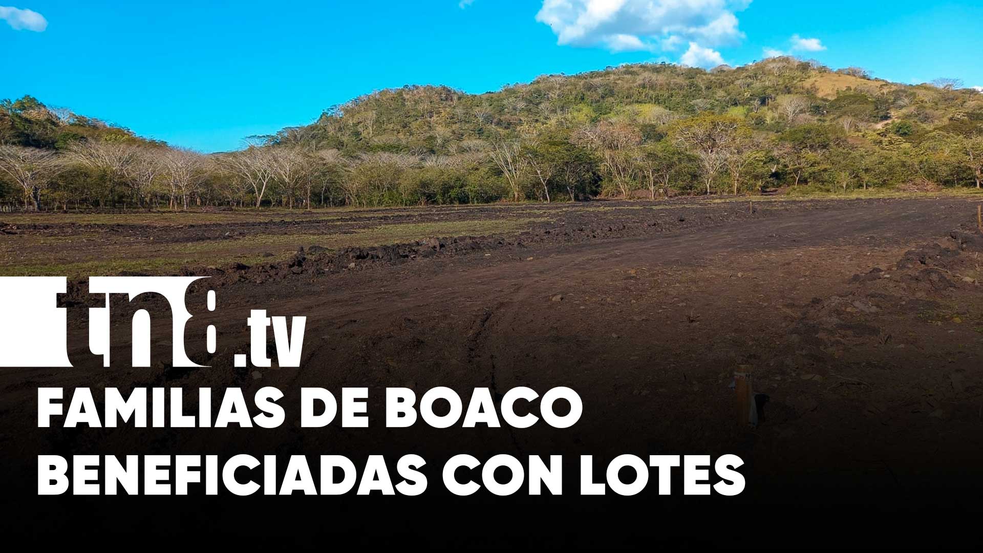 Entregan a familias de Boaco 50 lotes de terrenos | TN8.ni