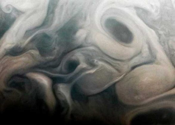 ¡Sorprendente! NASA descubre una "cara" en la superficie de Júpiter ...