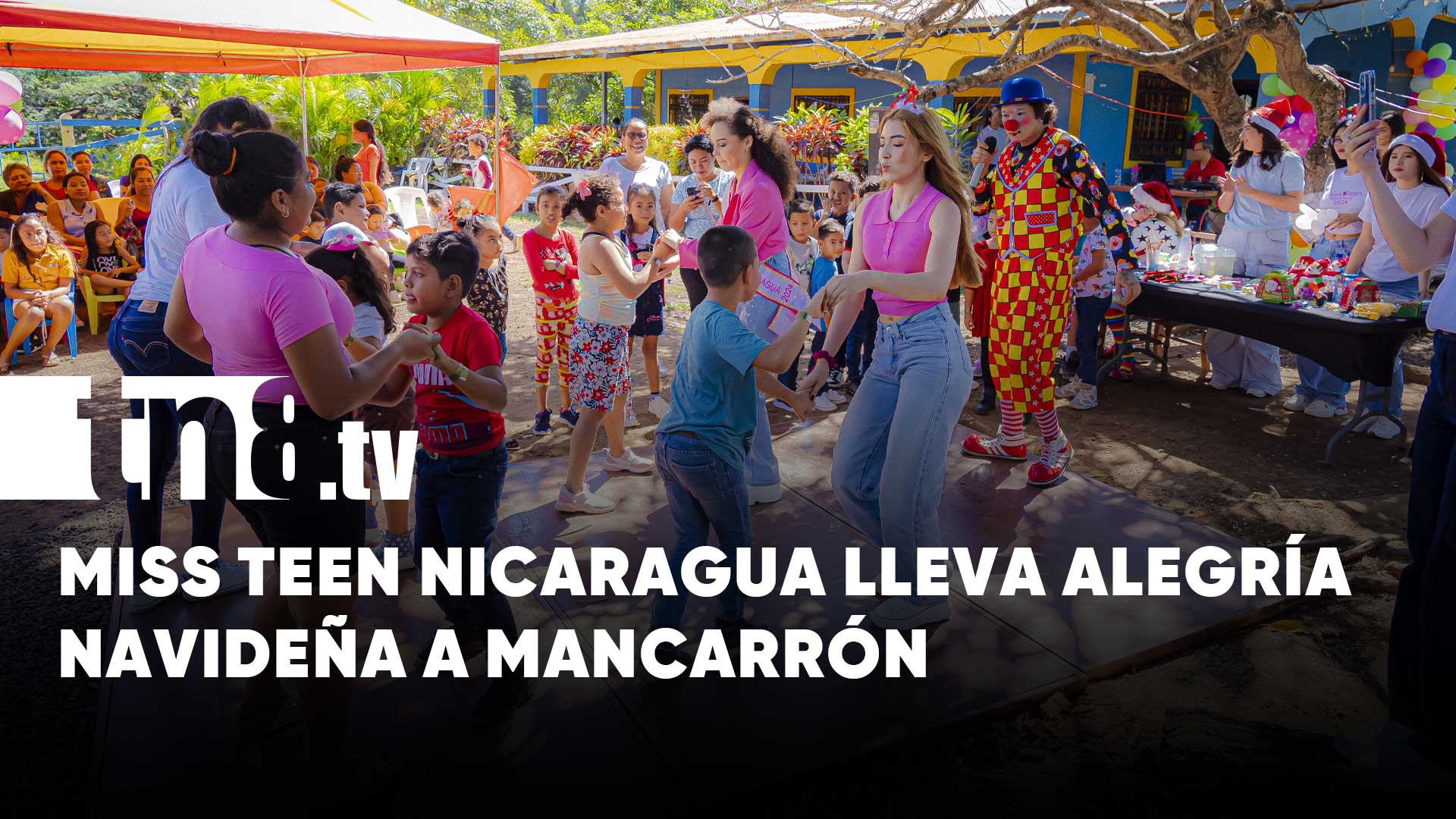 Miss Teen Nicaragua celebra la Navidad con una alegre piñata en ...