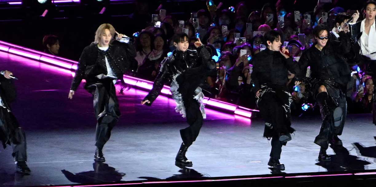 Bts Hace Historia En México Con Un Regreso Que Paralizó A Miles De Fans