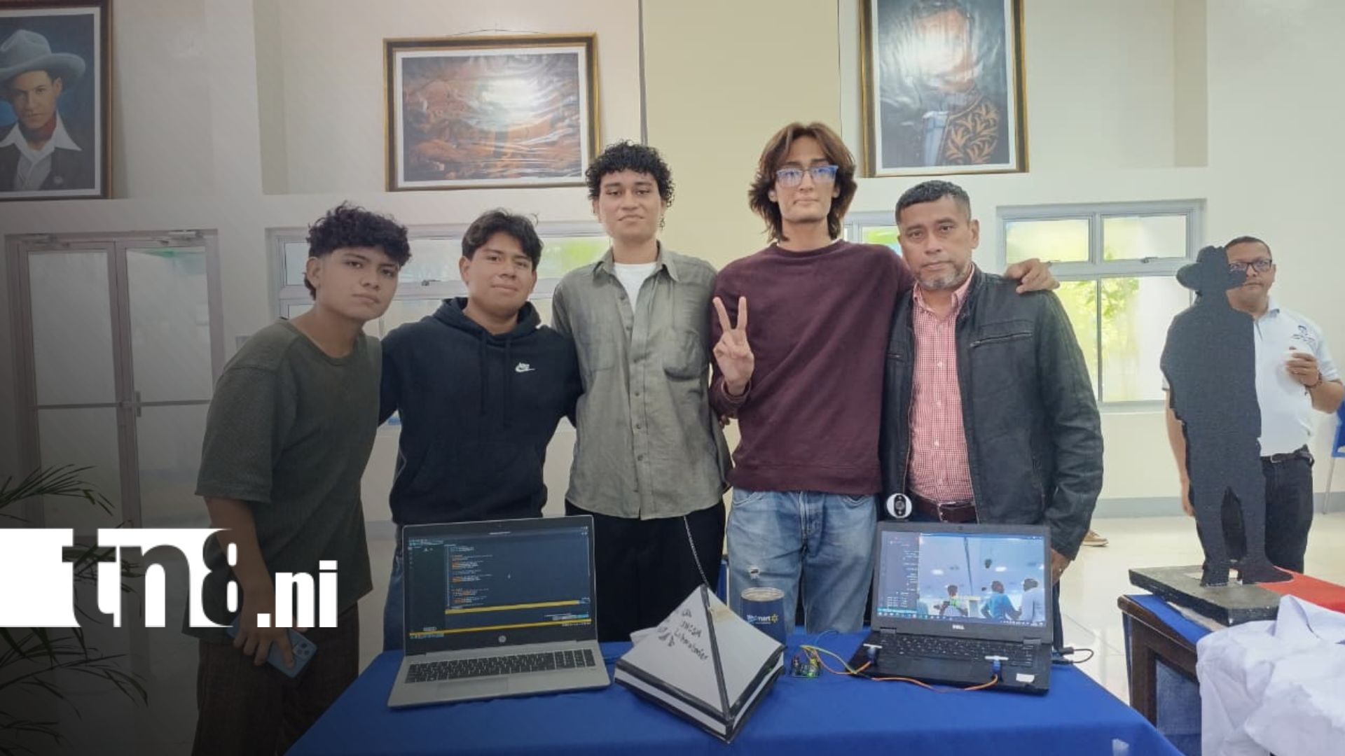 Nicaragua reconoce la invaluable labor de sus maestras y maestros | TN8.ni